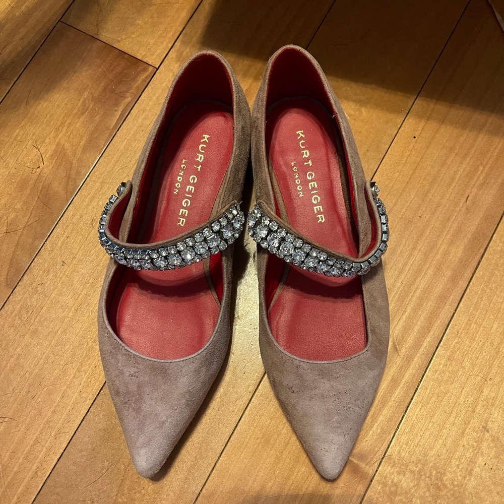 Kurt Geiger London Suede Flats - Gem